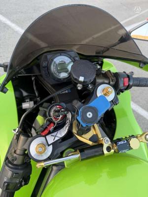 Кавасаки Ninja 2004 в Шяуляй, объемом двигателя 1.00 л и пробегом 30 тыс. км за 4300 €, фото 7 на AUTOMOTO.COM.LV