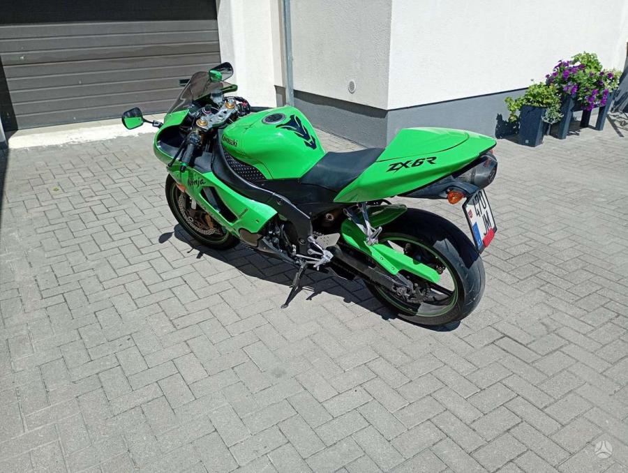 Kawasaki Ninja 2005 in Alytus, with an engine capacity of 0.64 L and mileage of 50 thousand km for 3300 €, photo 4 on AUTOMOTO.COM.LV