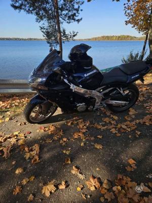 Kawasaki Ninja 2005 Ukmergė, ar dzinēja tilpumu 0.60 L un nobraukumu 42 tūkst. km par 2100 €, foto 5 vietnē AUTOMOTO.COM.LV