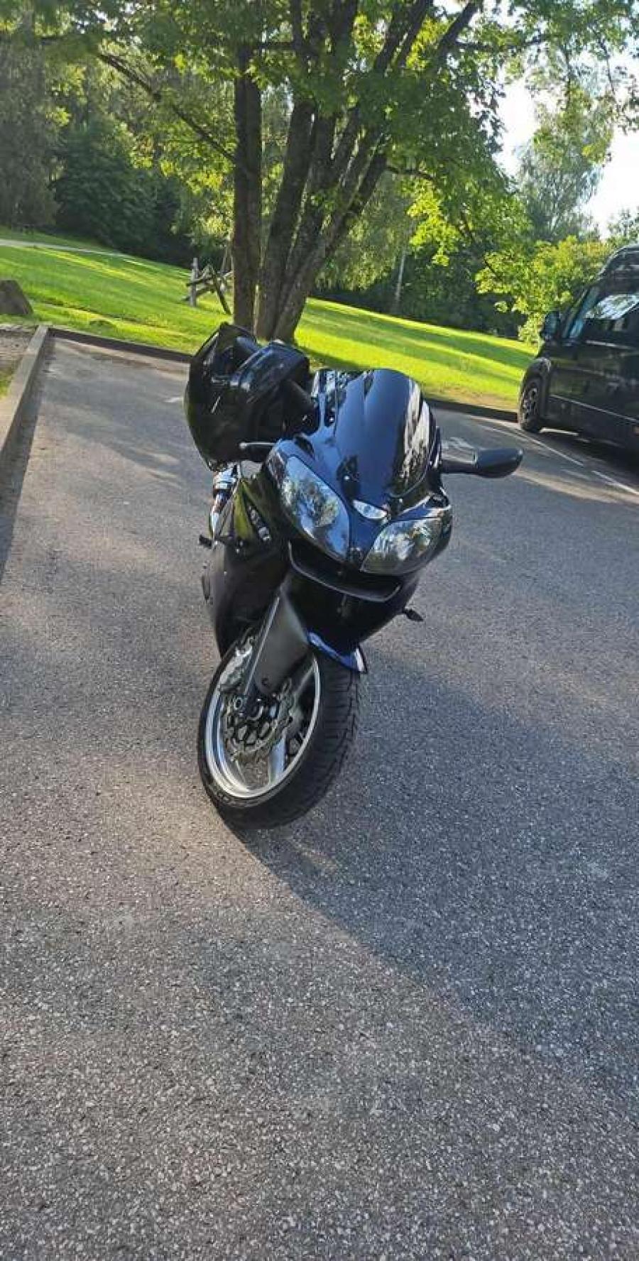 Kawasaki Ninja 2005 Ukmergė, ar dzinēja tilpumu 0.60 L un nobraukumu 42 tūkst. km par 2100 €, foto 7 vietnē AUTOMOTO.COM.LV