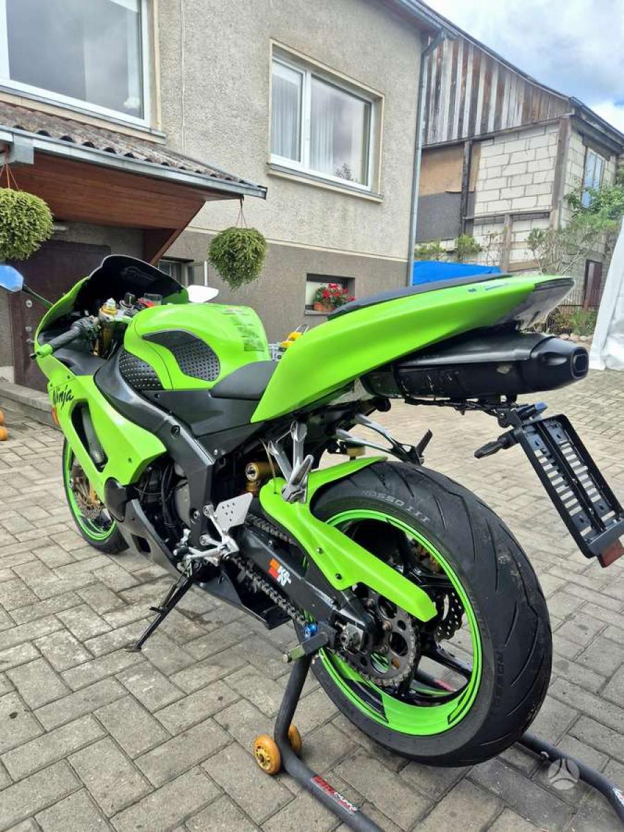 Кавасаки Ninja 2005 в Пренай, объемом двигателя 0.64 л и пробегом 35 тыс. км за 3550 €, фото 8 на AUTOMOTO.COM.LV