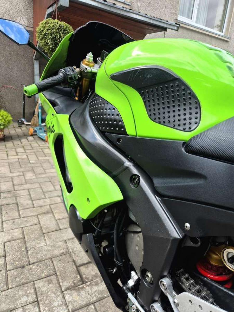 Кавасаки Ninja 2005 в Пренай, объемом двигателя 0.64 л и пробегом 35 тыс. км за 3550 €, фото 18 на AUTOMOTO.COM.LV