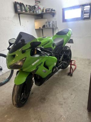 Kawasaki Ninja 2006 Mažeikiai, ar dzinēja tilpumu 0.64 L un nobraukumu 34 tūkst. km par 3500 €, foto 2 vietnē AUTOMOTO.COM.LV