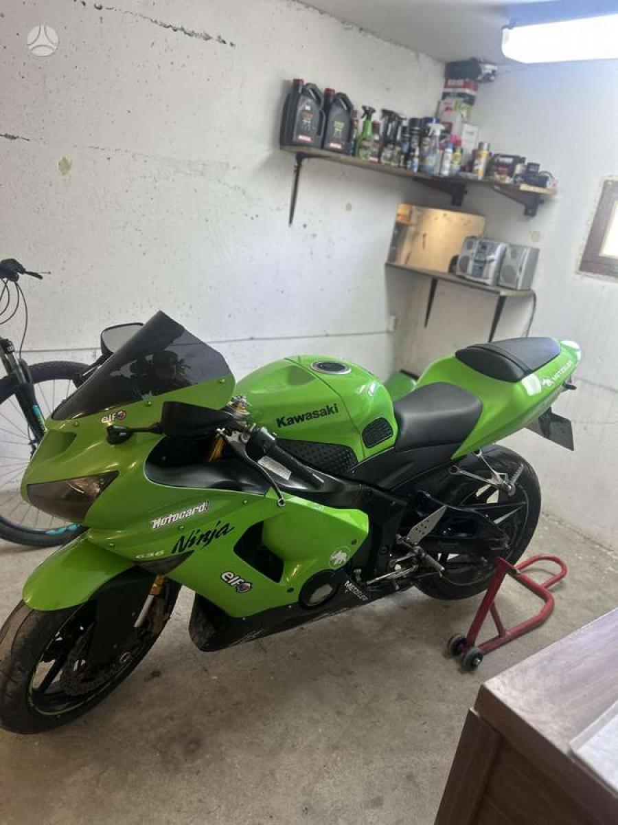 Kawasaki Ninja 2006 Mažeikiai, ar dzinēja tilpumu 0.64 L un nobraukumu 34 tūkst. km par 3500 €, foto 3 vietnē AUTOMOTO.COM.LV