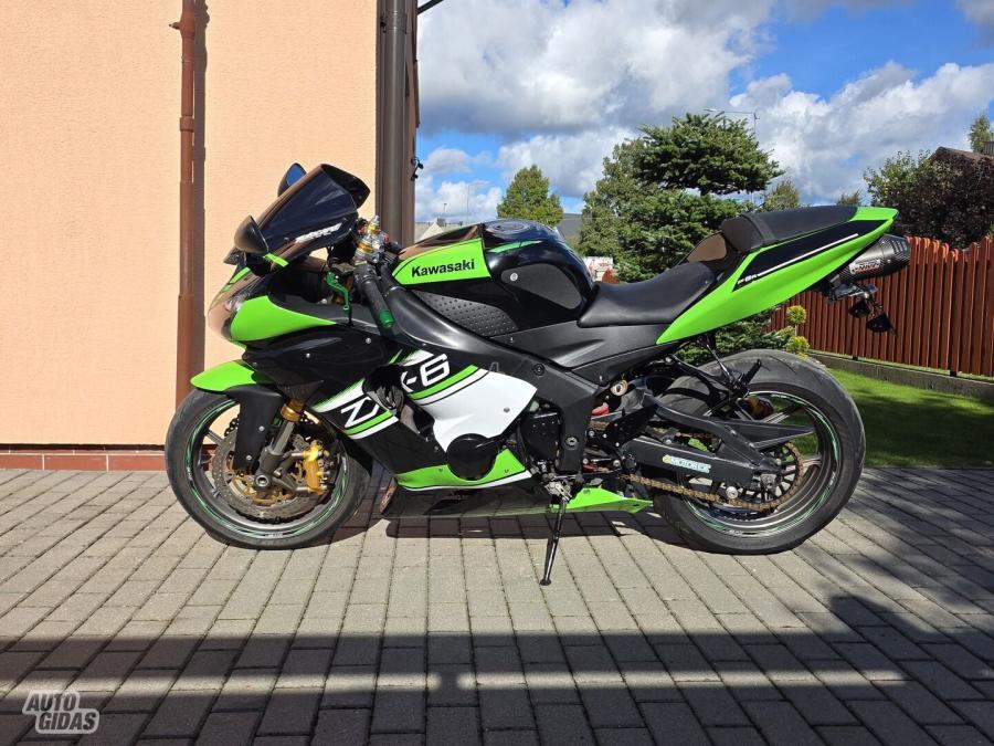 Кавасаки Ninja 2006 в Кретинга, объемом двигателя 0.64 л и пробегом 34 тыс. км за 2900 €, фото 12 на AUTOMOTO.COM.LV