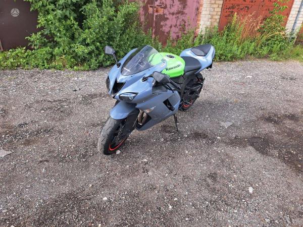 Kawasaki Ninja 2007 Marijampole, ar dzinēja tilpumu 0.60 L un nobraukumu 45 tūkst. km par 4050 €, foto 2 vietnē AUTOMOTO.COM.LV