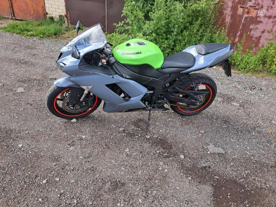 Кавасаки Ninja 2007 в Мариямполе, объемом двигателя 0.60 л и пробегом 45 тыс. км за 4050 €, фото 4 на AUTOMOTO.COM.LV
