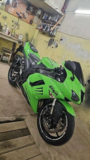 Kawasaki Ninja 2007 in Siauliai, with an engine capacity of 0.60 L and mileage of 70 thousand km for 3999 €, photo 4 on AUTOMOTO.COM.LV