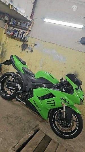 Kawasaki Ninja 2007 in Siauliai, with an engine capacity of 0.60 L and mileage of 70 thousand km for 3999 €, photo 6 on AUTOMOTO.COM.LV