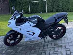 Kawasaki Ninja 2008 Telšiai, ar dzinēja tilpumu 0.25 L un nobraukumu 44 tūkst. km par 2000 €, foto 6 vietnē AUTOMOTO.COM.LV
