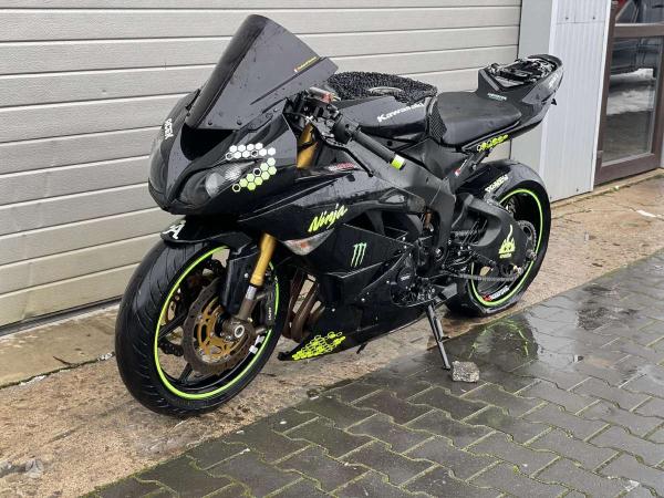 Kawasaki Ninja 2009 Vilkaviškis, ar dzinēja tilpumu 0.64 L un nobraukumu 38 tūkst. km par 2650 €, foto 1 vietnē AUTOMOTO.COM.LV