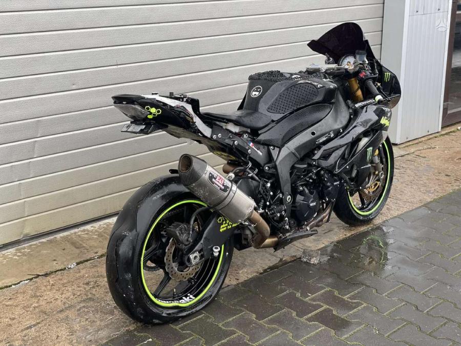 Kawasaki Ninja 2009 Vilkaviškis, ar dzinēja tilpumu 0.64 L un nobraukumu 38 tūkst. km par 2650 €, foto 5 vietnē AUTOMOTO.COM.LV