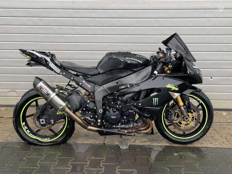 Kawasaki Ninja 2009 Vilkaviškis, ar dzinēja tilpumu 0.64 L un nobraukumu 38 tūkst. km par 2650 €, foto 6 vietnē AUTOMOTO.COM.LV