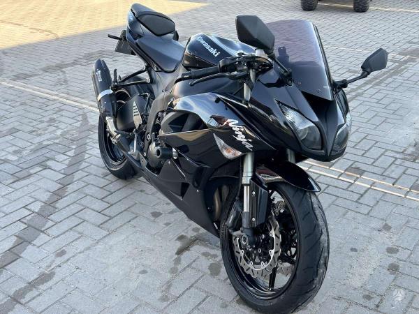 Кавасаки Ninja 2010 в Шяуляй, объемом двигателя 0.60 л и пробегом 27 тыс. км за 5200 €, фото 3 на AUTOMOTO.COM.LV