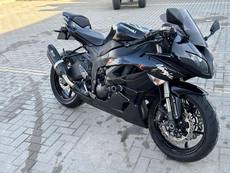 Kawasaki Ninja 2010 Šauļi, ar dzinēja tilpumu 0.60 L un nobraukumu 27 tūkst. km par 5200 €, foto 7 vietnē AUTOMOTO.COM.LV
