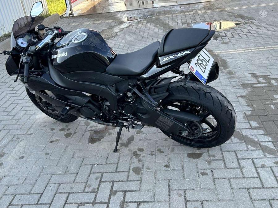 Kawasaki Ninja 2010 Šauļi, ar dzinēja tilpumu 0.60 L un nobraukumu 27 tūkst. km par 5200 €, foto 9 vietnē AUTOMOTO.COM.LV