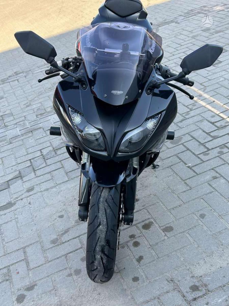 Kawasaki Ninja 2010 Šauļi, ar dzinēja tilpumu 0.60 L un nobraukumu 27 tūkst. km par 5200 €, foto 13 vietnē AUTOMOTO.COM.LV