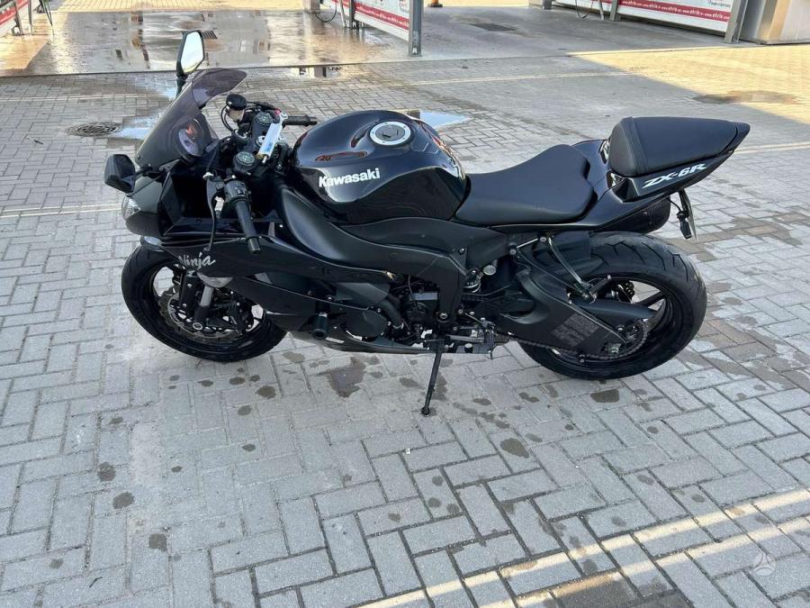 Kawasaki Ninja 2010 Šauļi, ar dzinēja tilpumu 0.60 L un nobraukumu 27 tūkst. km par 5200 €, foto 15 vietnē AUTOMOTO.COM.LV