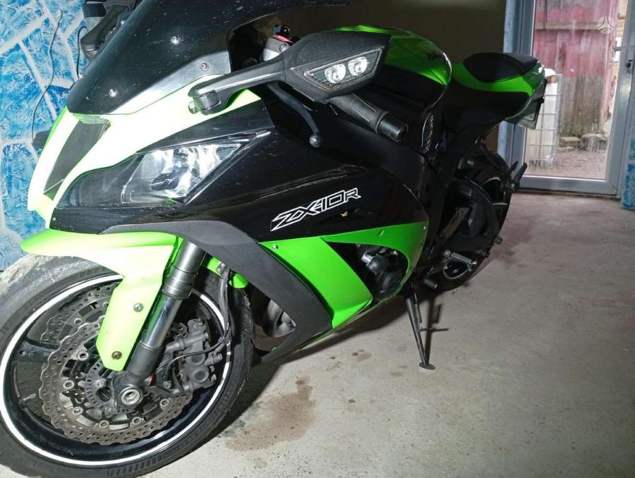 Kawasaki Ninja 2012 Ariogala, ar dzinēja tilpumu 1.00 L un nobraukumu 30 tūkst. km par 6500 €, foto 6 vietnē AUTOMOTO.COM.LV