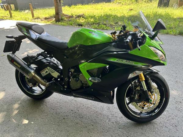 Kawasaki Ninja 2015 Viļņa, ar dzinēja tilpumu 0.64 L un nobraukumu 37 tūkst. km par 6600 €, foto 2 vietnē AUTOMOTO.COM.LV