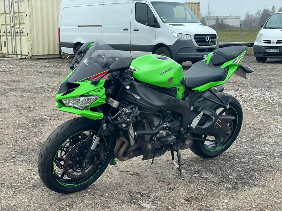 Kawasaki Ninja 2019 in Alytus, with an engine capacity of 0.64 L and mileage of 17 thousand km for 5600 €, photo 5 on AUTOMOTO.COM.LV