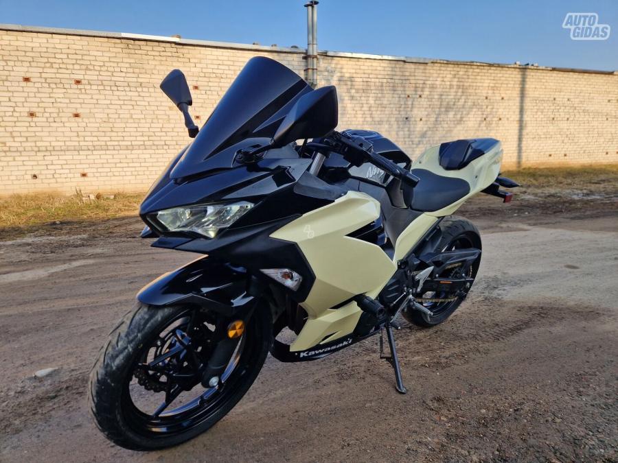 Kawasaki Ninja 2019 Panevēža, ar dzinēja tilpumu 0.40 L un nobraukumu 22 tūkst. km par 2850 €, foto 1 vietnē AUTOMOTO.COM.LV