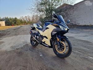Kawasaki Ninja 2019 Panevēža, ar dzinēja tilpumu 0.40 L un nobraukumu 22 tūkst. km par 2850 €, foto 5 vietnē AUTOMOTO.COM.LV