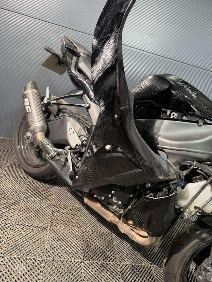 Kawasaki Ninja 2024 in Taurage, with an engine capacity of 0.64 L and mileage of 15 thousand km for 5050 €, photo 4 on AUTOMOTO.COM.LV