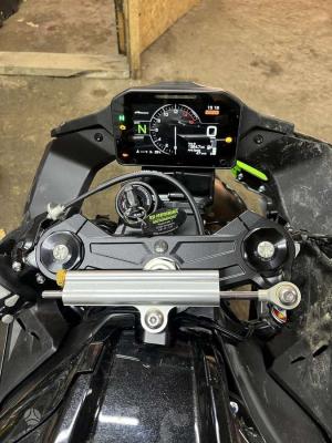 Кавасаки Ninja 2026 в Вильнюс, объемом двигателя 1.00 л и пробегом 1 тыс. км за 10700 €, фото 6 на AUTOMOTO.COM.LV