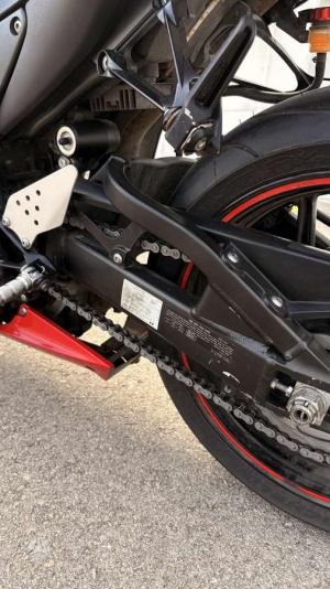 Sarkans Kawasaki Ninja 2007 Klaipėda, ar dzinēja tilpumu 0.60 L un nobraukumu 39 tūkst. km par 4500 €, foto 5 vietnē AUTOMOTO.COM.LV