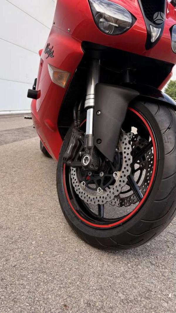 Sarkans Kawasaki Ninja 2007 Klaipėda, ar dzinēja tilpumu 0.60 L un nobraukumu 39 tūkst. km par 4500 €, foto 5 vietnē AUTOMOTO.COM.LV