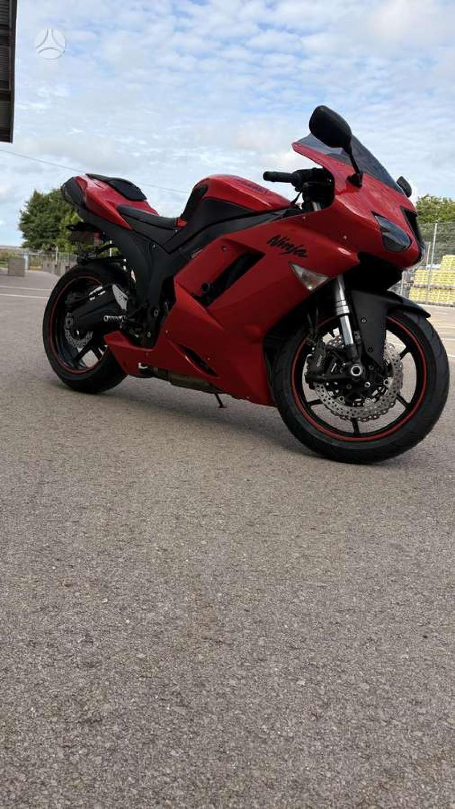 Sarkans Kawasaki Ninja 2007 Klaipėda, ar dzinēja tilpumu 0.60 L un nobraukumu 39 tūkst. km par 4500 €, foto 9 vietnē AUTOMOTO.COM.LV