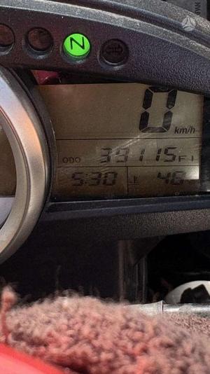 Sarkans Kawasaki Ninja 2007 Klaipėda, ar dzinēja tilpumu 0.60 L un nobraukumu 39 tūkst. km par 4500 €, foto 11 vietnē AUTOMOTO.COM.LV