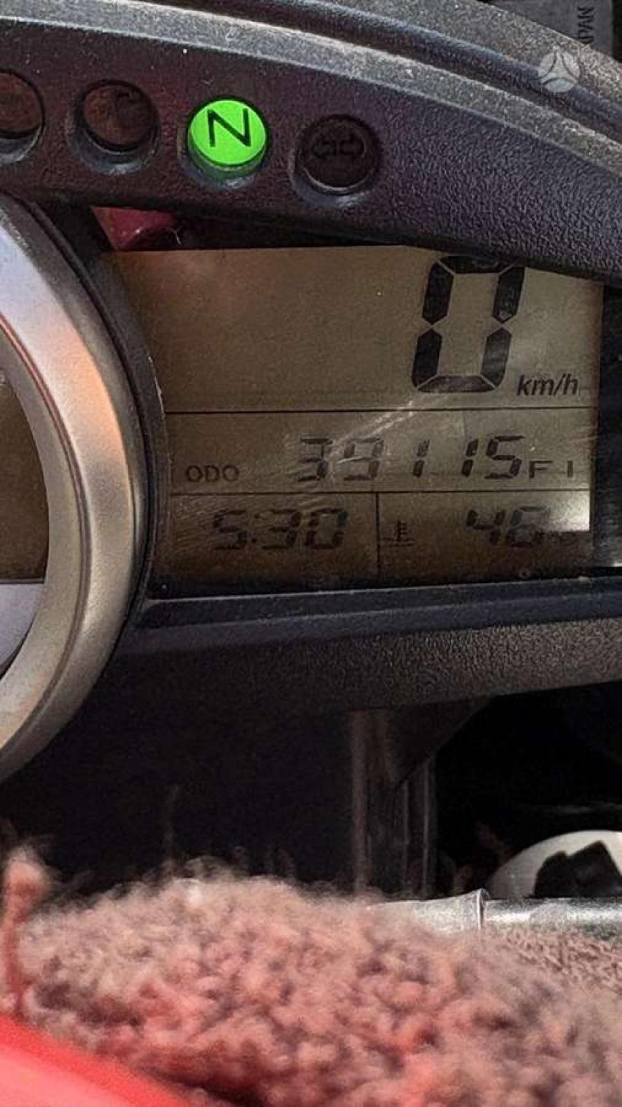 Sarkans Kawasaki Ninja 2007 Klaipėda, ar dzinēja tilpumu 0.60 L un nobraukumu 39 tūkst. km par 4500 €, foto 11 vietnē AUTOMOTO.COM.LV