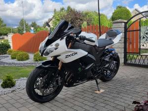 White Kawasaki Ninja 2009 in Kretinga, with an engine capacity of 1.00 L and mileage of 46 thousand km for 5100 €, photo  on AUTOMOTO.COM.LV