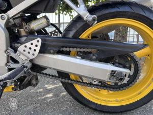Dzeltens Kawasaki Ninja 2002 Marijampole, ar dzinēja tilpumu 0.60 L un nobraukumu 25 tūkst. km par 1900 €, foto 5 vietnē AUTOMOTO.COM.LV