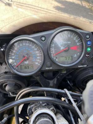 Dzeltens Kawasaki Ninja 2002 Marijampole, ar dzinēja tilpumu 0.60 L un nobraukumu 25 tūkst. km par 1900 €, foto 6 vietnē AUTOMOTO.COM.LV