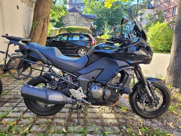 Black Kawasaki Versys 1000 2014 in Tallinn, with an engine capacity of 1.04 L and mileage of 45 thousand km for 6000 €, photo 1 on AUTOMOTO.COM.LV