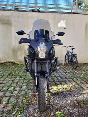 Black Kawasaki Versys 1000 2014 in Tallinn, with an engine capacity of 1.04 L and mileage of 45 thousand km for 6000 €, photo 4 on AUTOMOTO.COM.LV