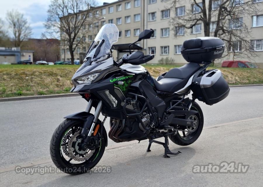 Черный Кавасаки Versys 1000 2023 в Таллин, объемом двигателя 1.04 л и пробегом 4 тыс. км за 13500 €, фото 5 на AUTOMOTO.COM.LV