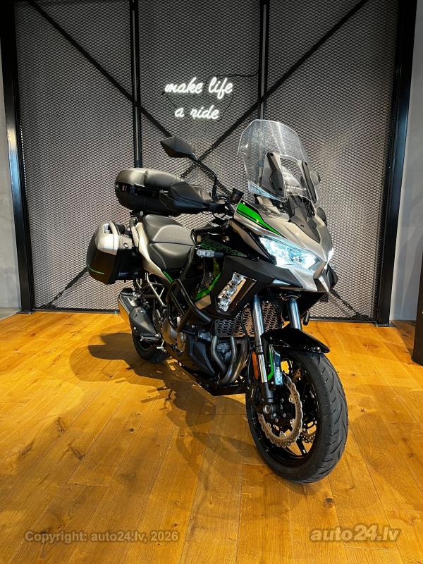 Black Kawasaki Versys 1000 2024 in Tallinn, with an engine capacity of 1.04 L and mileage of 10 thousand km for 12500 €, photo 7 on AUTOMOTO.COM.LV