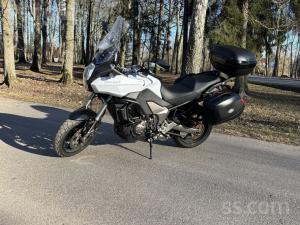 Кавасаки Versys 1000 2012 в Огре, объемом двигателя 1.04 л и пробегом 0 тыс. км за 4600 €, фото 6 на AUTOMOTO.COM.LV