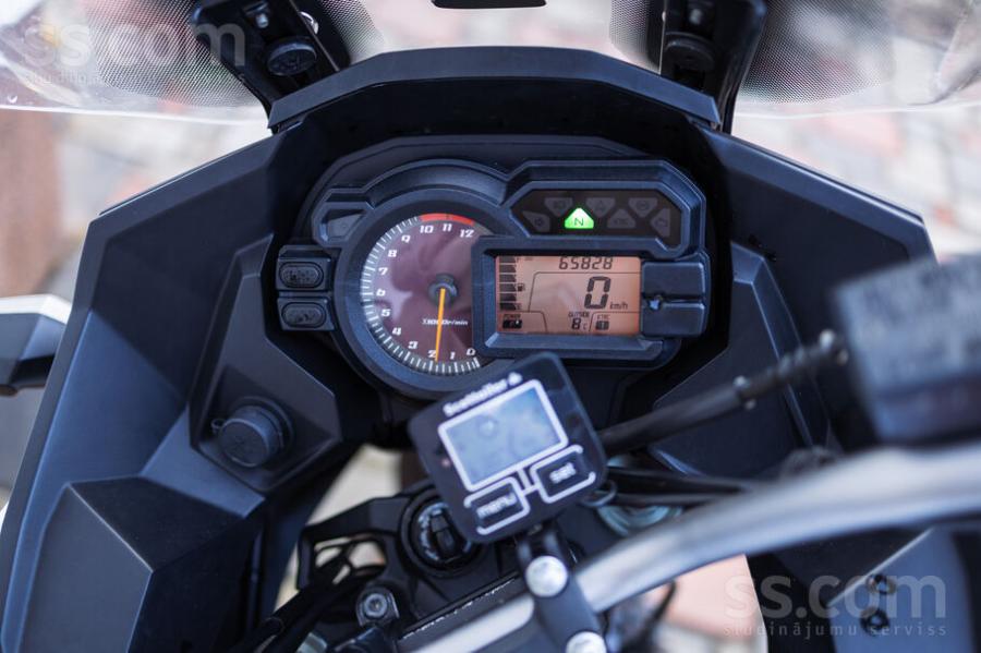Kawasaki Versys 1000 2012 Rīga, ar dzinēja tilpumu 1.04 L un nobraukumu 0 tūkst. km par 4100 €, foto 5 vietnē AUTOMOTO.COM.LV