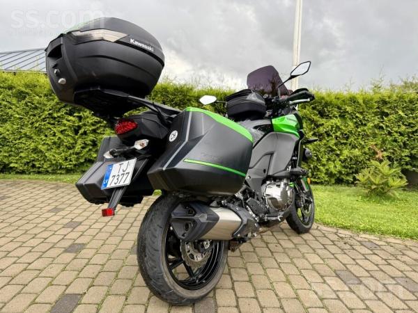 Kawasaki Versys 1000 2017 in Riga, with an engine capacity of 1.04 L and mileage of 0 thousand km for 6800 €, photo 4 on AUTOMOTO.COM.LV