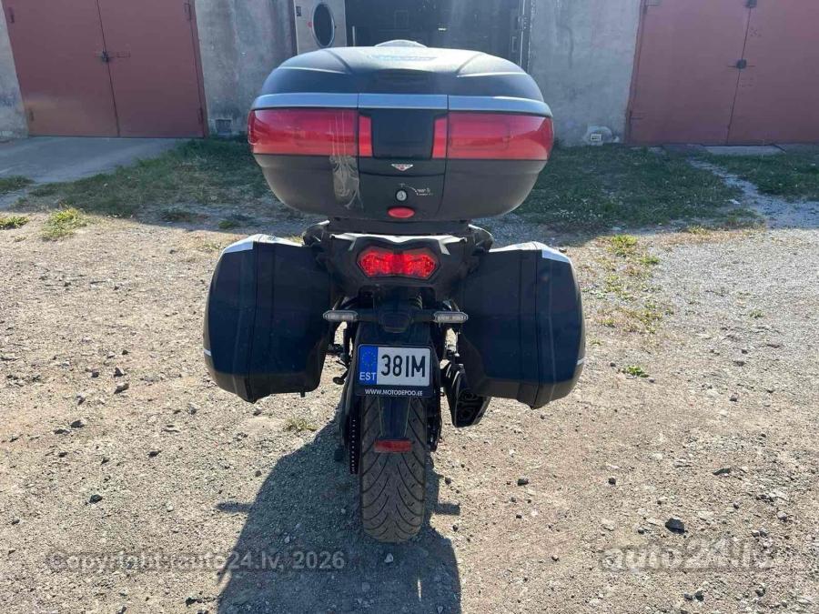 Balts Kawasaki Versys 1000 2019 Narva, ar dzinēja tilpumu 1.04 L un nobraukumu 45 tūkst. km par 9400 €, foto 6 vietnē AUTOMOTO.COM.LV