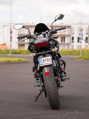 Черный Кавасаки Versys 650 2013 в Тарту, объемом двигателя 0.65 л и пробегом 57 тыс. км за 3700 €, фото 8 на AUTOMOTO.COM.LV