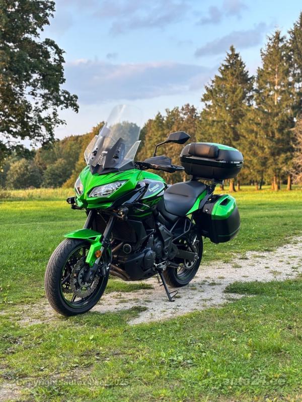 Black Kawasaki Versys 650 2017 in Tallinn, with an engine capacity of 0.65 L and mileage of 31 thousand km for 5099 €, photo 11 on AUTOMOTO.COM.LV