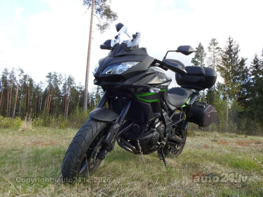 Melns Kawasaki Versys 650 2019 Tallina, ar dzinēja tilpumu 0.65 L un nobraukumu 16 tūkst. km par 6300 €, foto 3 vietnē AUTOMOTO.COM.LV