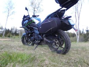 Melns Kawasaki Versys 650 2019 Tallina, ar dzinēja tilpumu 0.65 L un nobraukumu 16 tūkst. km par 6300 €, foto 5 vietnē AUTOMOTO.COM.LV