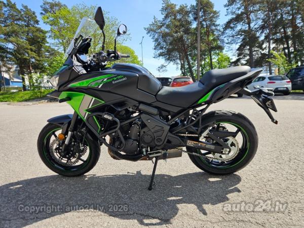 Black Kawasaki Versys 650 2024 in Tallinn, with an engine capacity of 0.65 L and mileage of 9 thousand km for 6200 €, photo 5 on AUTOMOTO.COM.LV